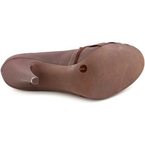 BCBGMaxAzria | Shoes | Bcbg Max Azria Nurril3 Heels | Poshmark